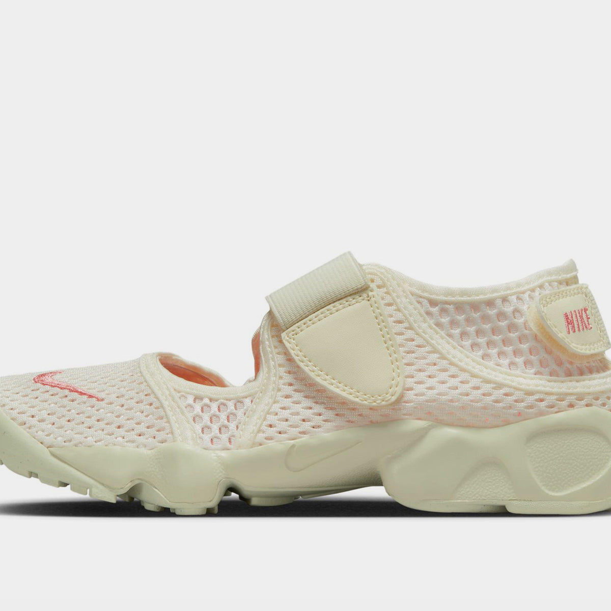 White Nike Rift 2 Junior's - JD Sports Singapore