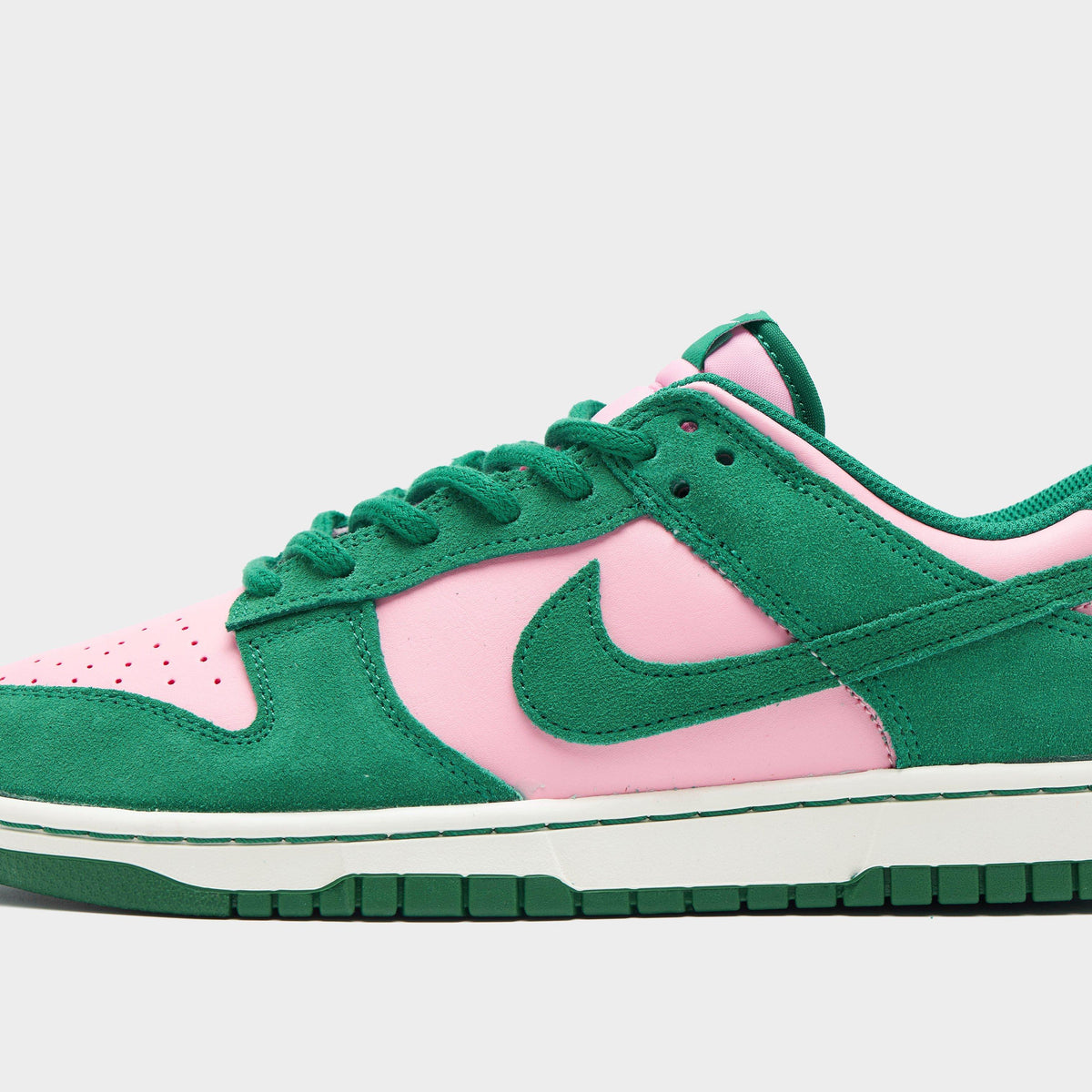 Brown Nike Dunk Low Retro SE - JD Sports Singapore