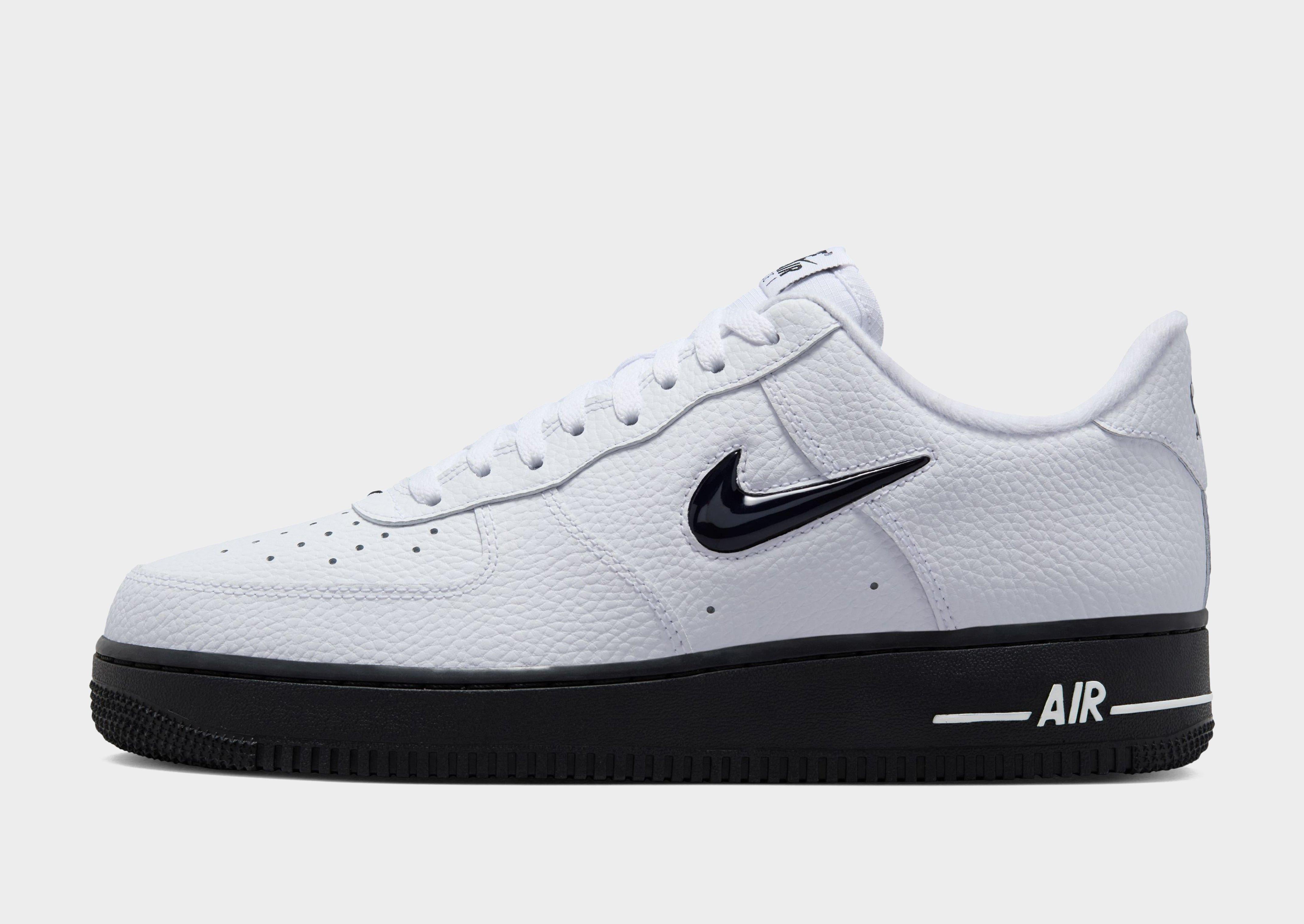 White Nike Air Force 1 - JD Sports Singapore