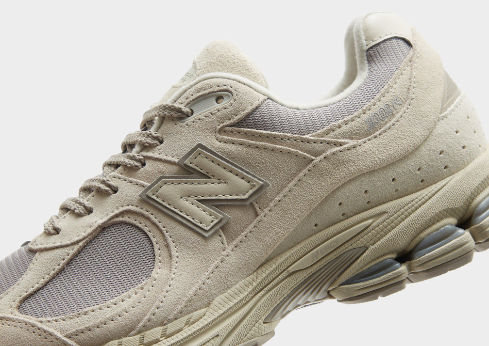 Beige New Balance 2002R - JD Sports Singapore